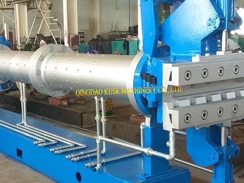 Cold feed rubber extruder | Rubber strainer